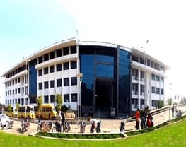 Top Computer Applications Colleges In Una - 2024 Rankings, Fees ...