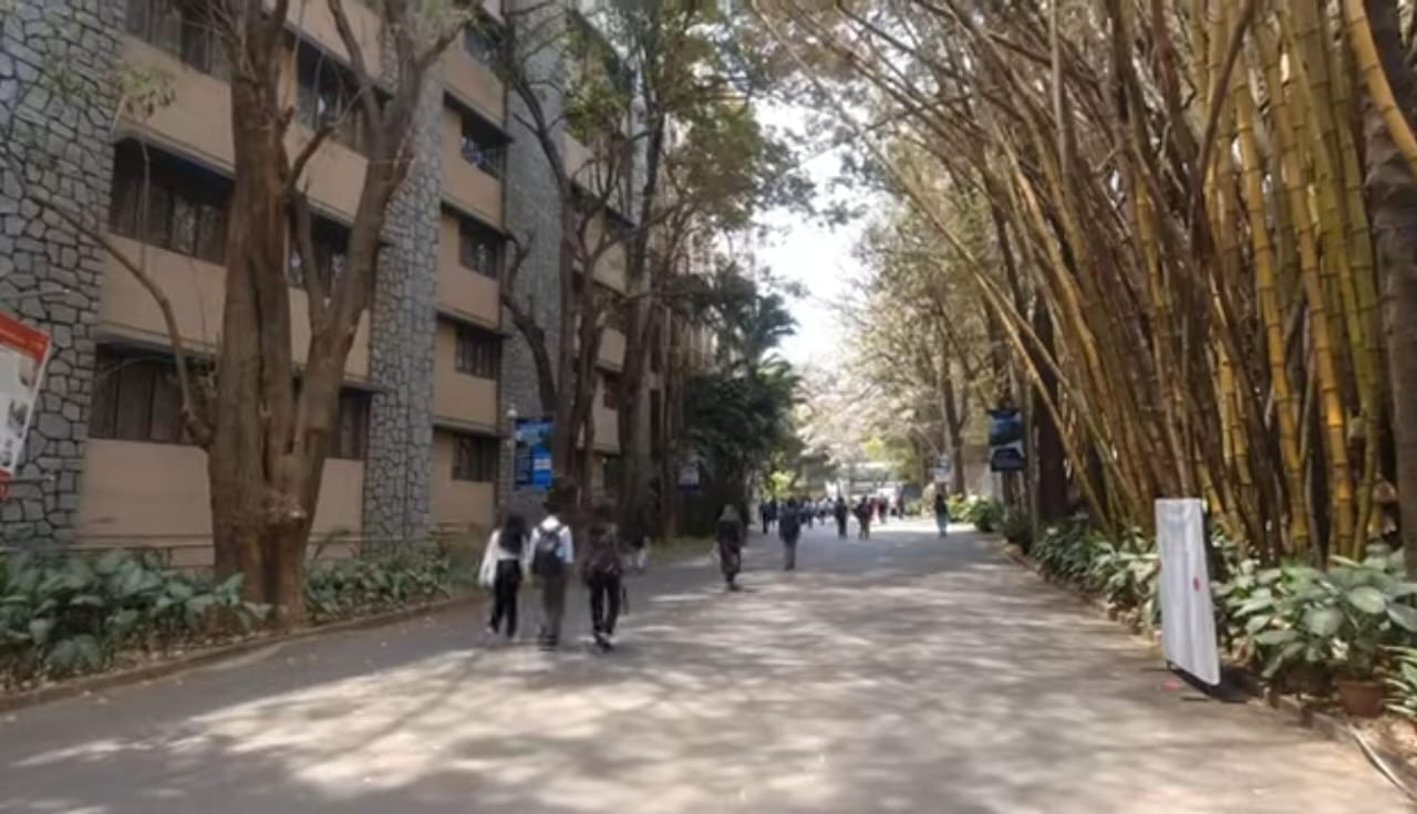 Christ University (Bangalore Central Campus): Fees, Admission 2025 ...