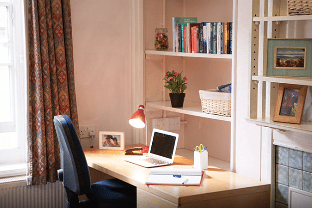 University of Manchester Accommodation: Residence Halls, Price, and ...