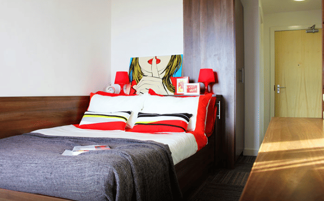 University of Manchester Accommodation: Residence Halls, Price, and ...